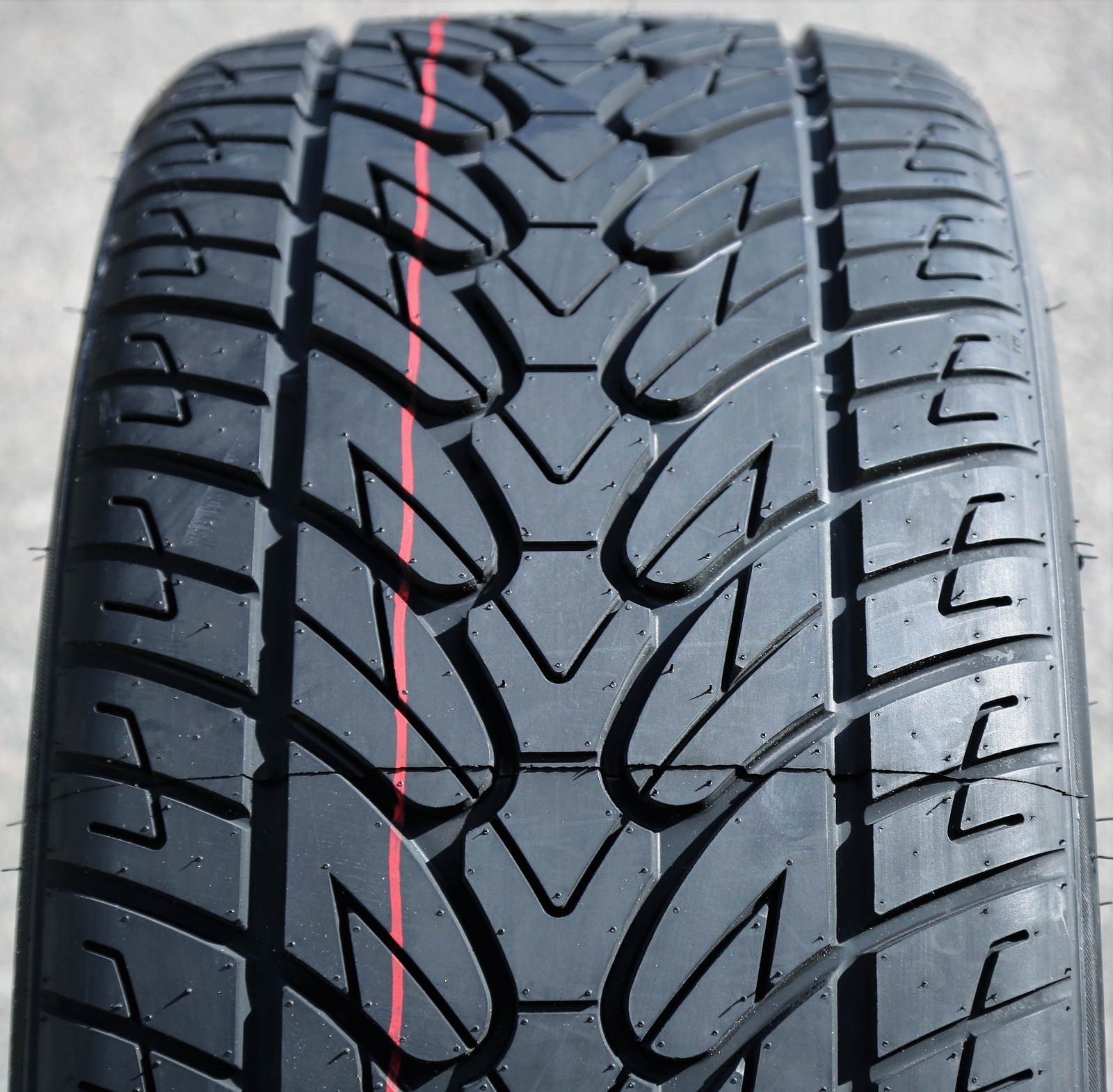 Tire 305/35R24 Fullway HS266 AS A/S Performance 112V XL | eBay