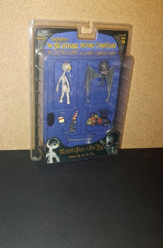 Tim Burton's The Nightmare Before Christmas Mummy Boy & Bat Kid Neca ...