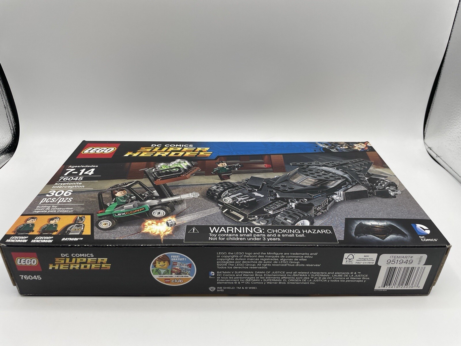 LEGO DC Comics Super Heroes - Batman Kryptonite Interception Set 76045 ...