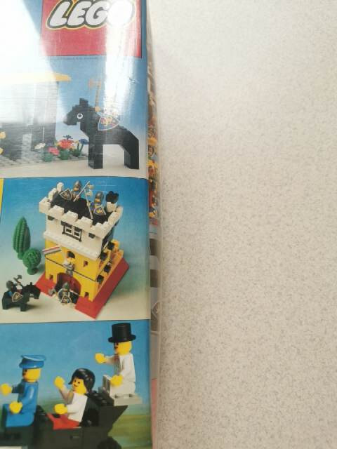 LEGO Legoland 1592 Town Square Castle Scene (Dutch Version) Sealed ...