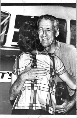 1961 Light airplane pilot Max Conrad flight around the world 6x9 press ...