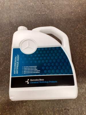 Mercedes-Benz Anti freeze / Coolant Pink / Red 5ltr bottle A0009891808 ...