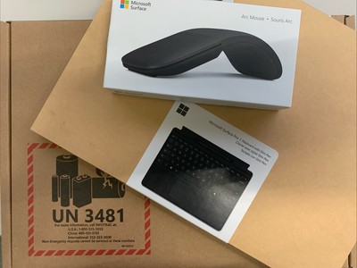 Surface Pro 10 for Business 2079 13"Intel Ultra 7 165U, 1TB, 32GB Ram ...