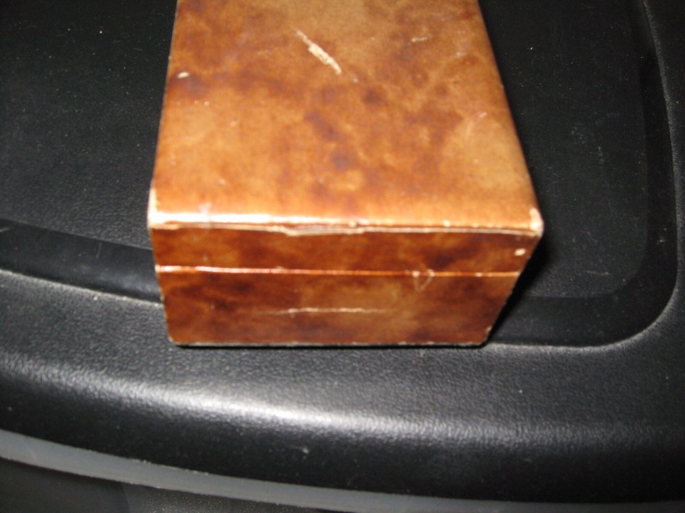 Vintage Bakelite box hinged lid, clasp fastening in front long mottled ...
