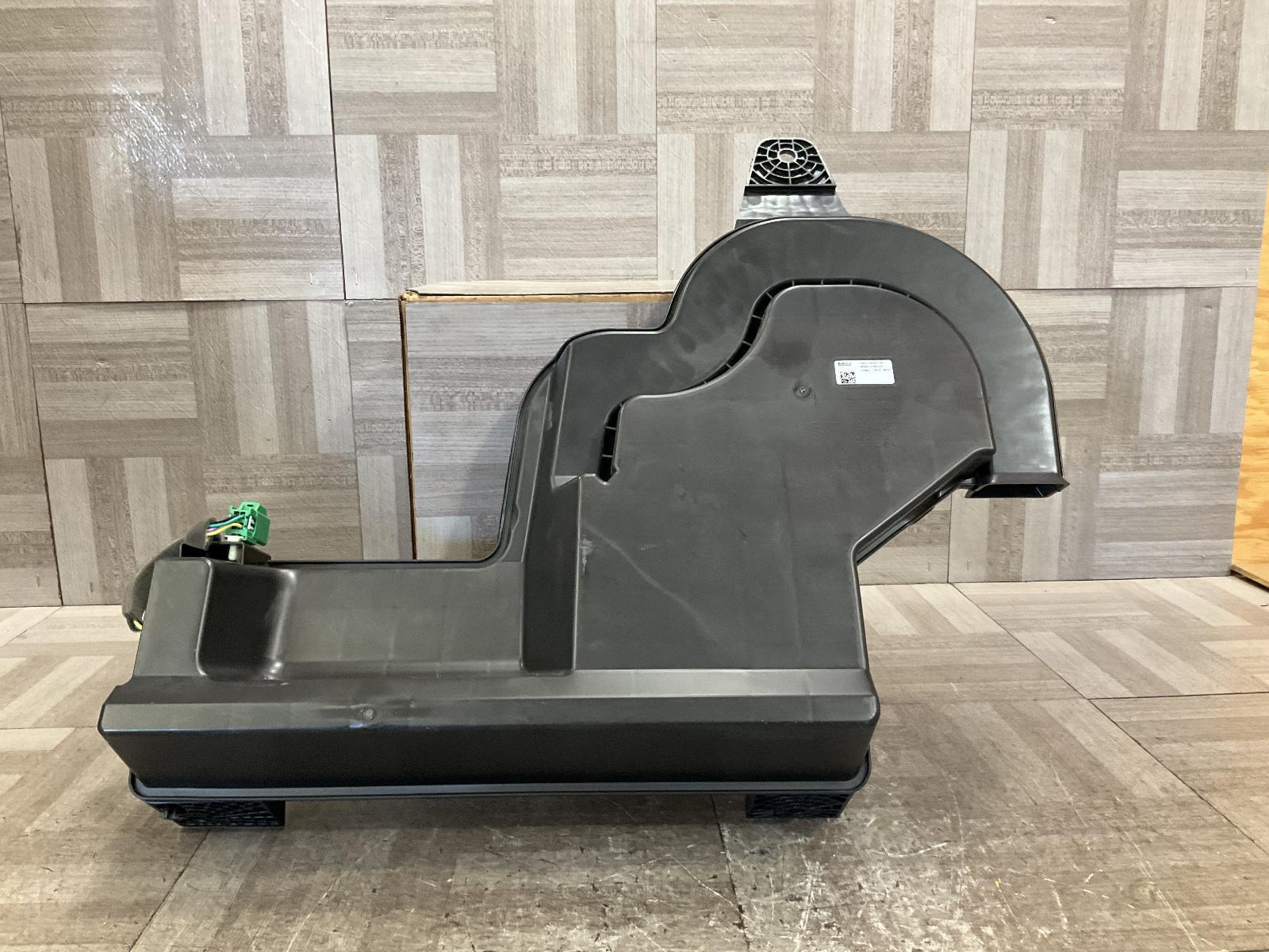 2019 Ford Ranger Subwoofer Kb3t-19a067-Aa Factory OEM Replacement Part ...