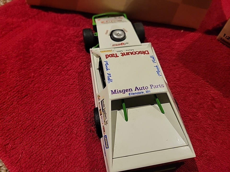 NOS Mark Noble Modified Dirt Racing Diecast Car 1:24 Autographed RARE ...