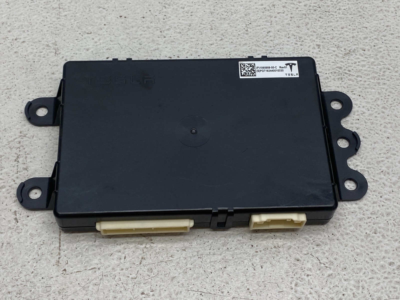 2016-2021 TESLA MODEL S AIR SUSPENSION COMPUTER CONTROL MODULE OEM | eBay