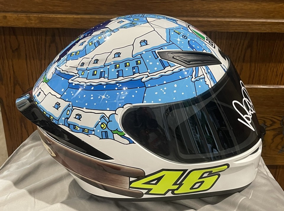 VALENTINO ROSSI VR46 TAVULLIA HOME TOWN HELMET WITH ROSSI DECAL STICKER ...