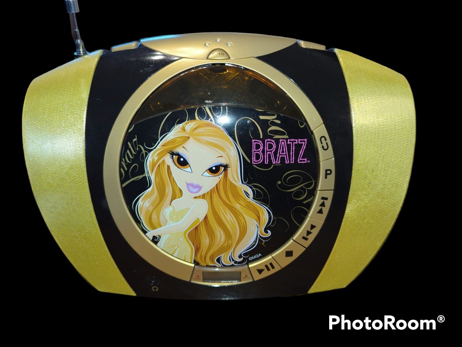 Bratz portable AM/FM CD Player. Model 366034C.*HTF* tested working. | eBay