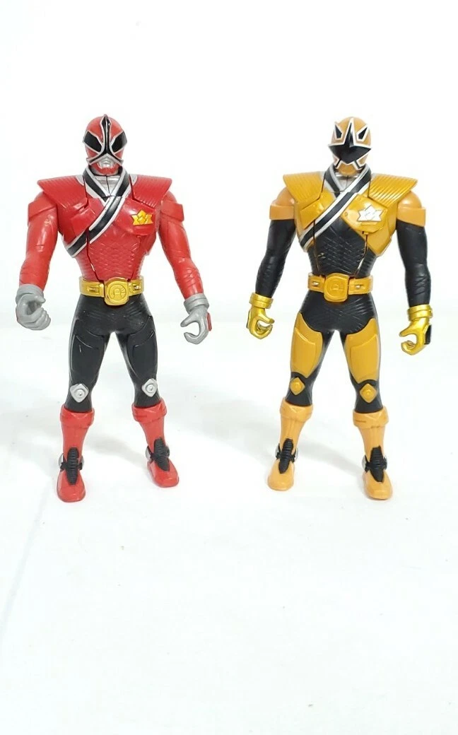 Power Ranger Super Samurai Gold Ranger