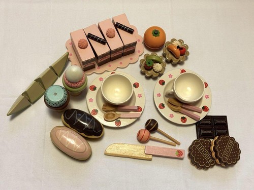 Mother Garden Wild Strawberry Chocolate Cafe Set Wooden Play House ...