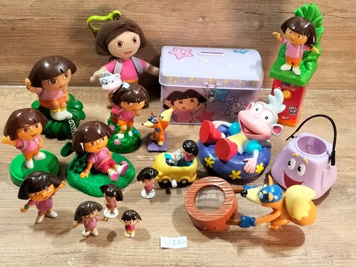 Lot U220 : 18 figurines/jouets Dora l'exploratrice The explorer Viacom ...