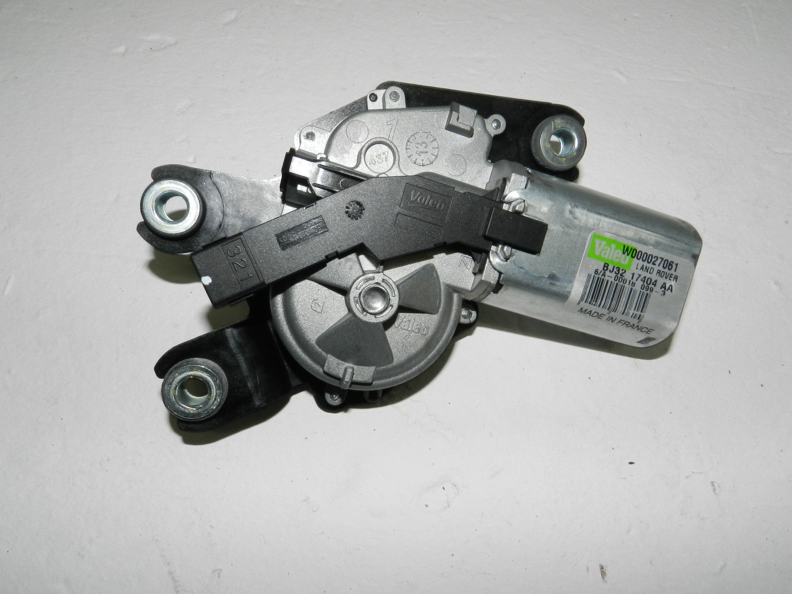 12 13 14 15 16 Land Rover Range Evoque rear windshield wiper motor OEM ...