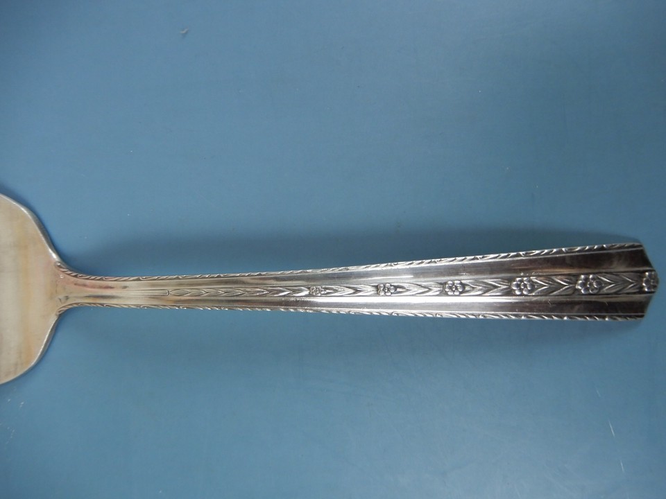 ROSEANNE 1938 Wallace Brothers Knickerbocker Plate AA. Pierce Cake ...