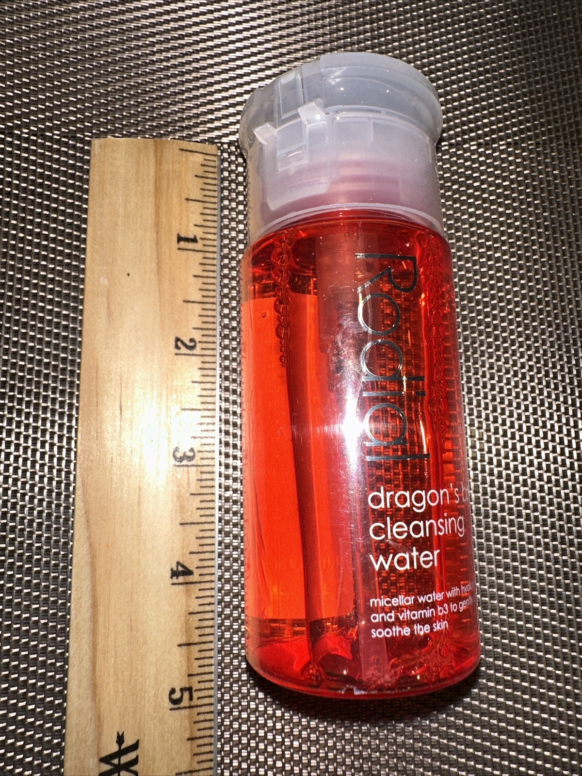 rodial-dragon-s-blood-cleansing-water-100-ml-3-4-oz-travel-size
