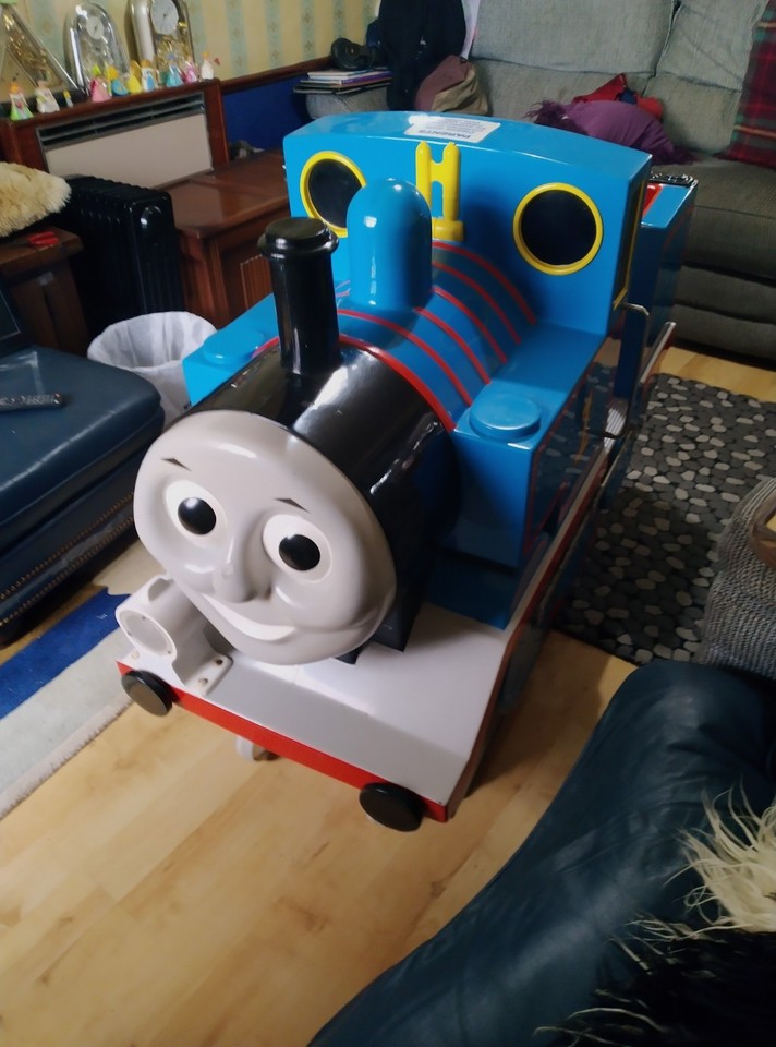 RG Mitchell Mini Thomas The Tank Engine Arcade Kiddie Ride On Coin ...