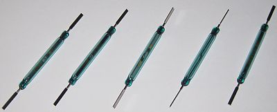 5 X Large Magnetic Reed Switch - SPST - 1A - 100V - 82mm L X 5mm Dia ...