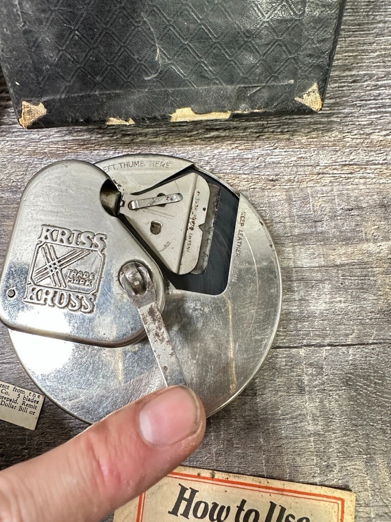 VTG Kriss Kross Stropper Sharpener & Razor W/ Original Box and ...