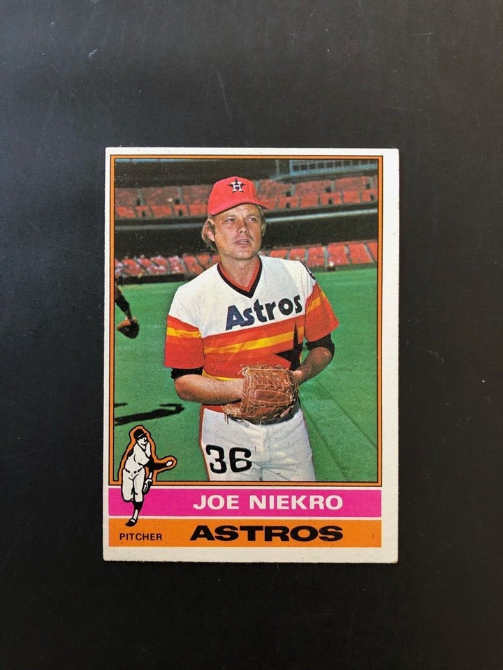 1976 Topps Baseball Cards Pick A Player #252-500 Singles Complete your ...