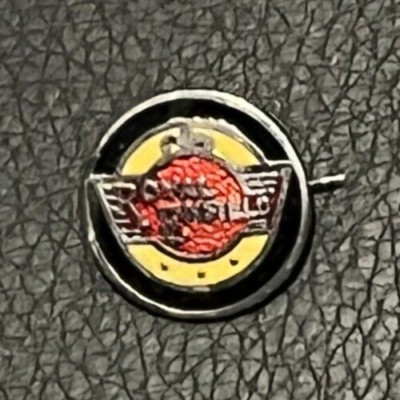 MOTORCYCLE Pin Badge ROYAL ENFIELD | eBay