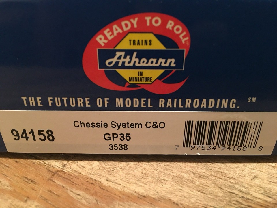 HO Athearn RTR 94158 Chessie System GP35 Diesel Locomotive C&O #3538 | eBay