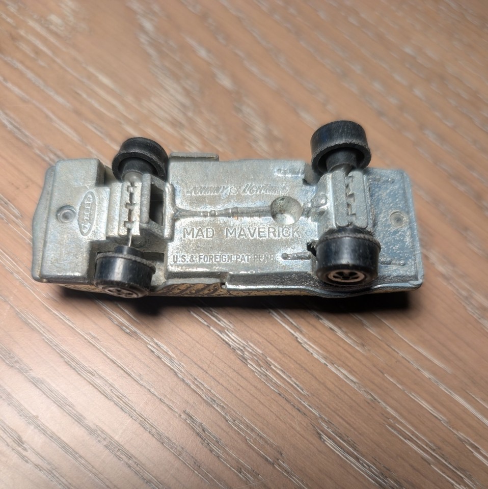 Vintage Johnny Lightning Mad Maverick Gold Topper Speed Fleet U.S ...