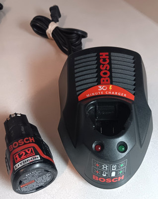 BOSCH BC430 30-MINUTE CHARGER & BOSCH BAT411 10.8V/12V LITHEON BATTERY ...