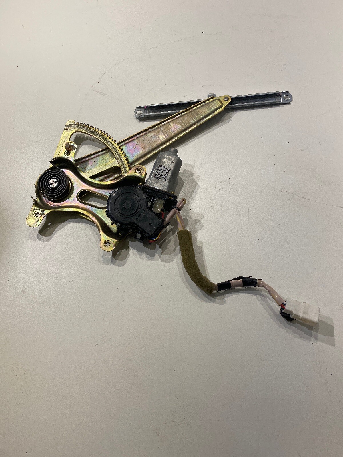 Lexus LS430 Driver Left Rear Window Regulator W/Motor 2001-2006 69804 ...