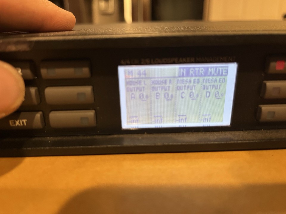 Lab Gruppen Lake LM44 | eBay