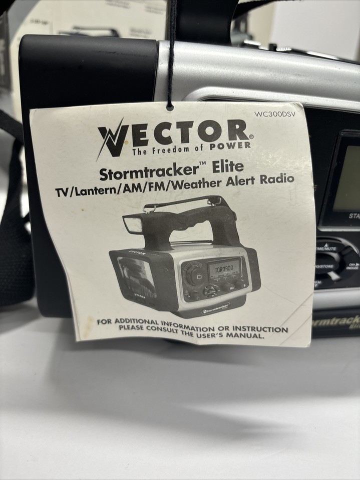 Vector Stormtracker Elite WC300DSV TV Lantern AM FM Weather Alert Radio ...