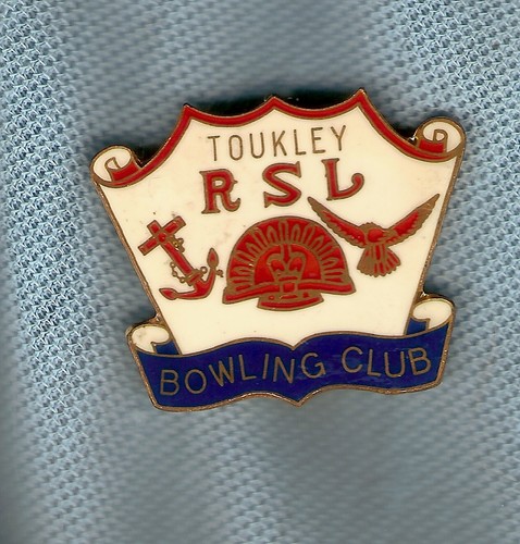 #D205. TOUKLEY RSL BOWLING CLUB LAPEL BADGE | eBay