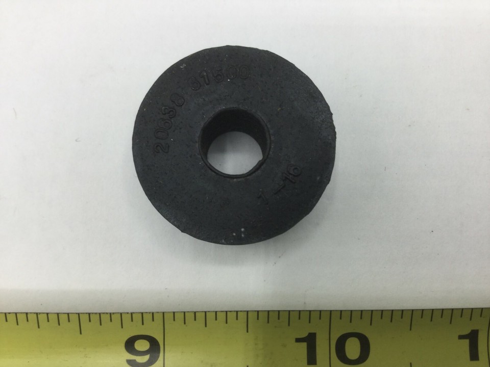 20638-61500 Nissan Rubber Muffler Mount 2063861500 SK78200110JE | eBay