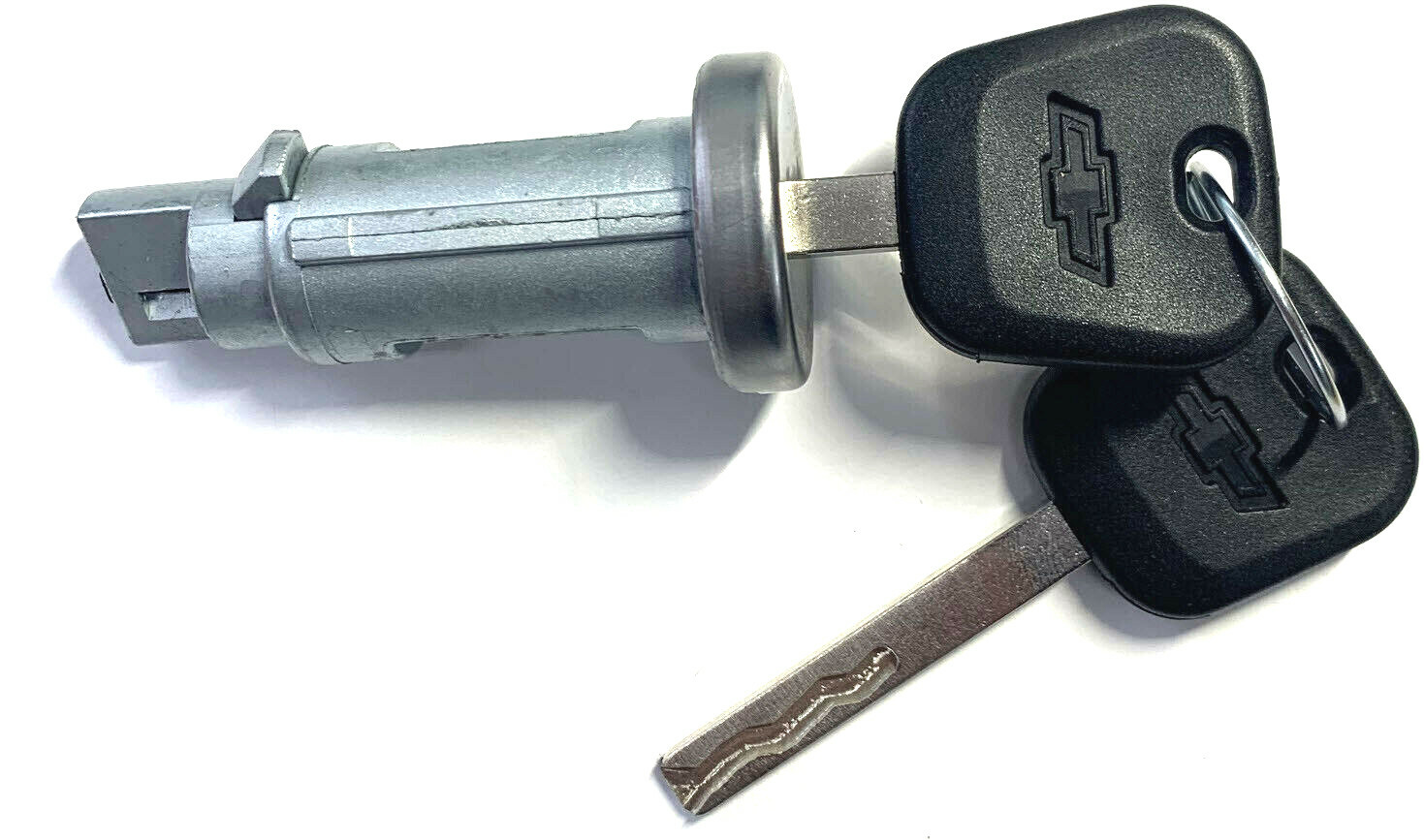 NEW Chevy Ignition Key Lock Cylinder Switch W/2 Chevy Bowtie Chip Logo ...