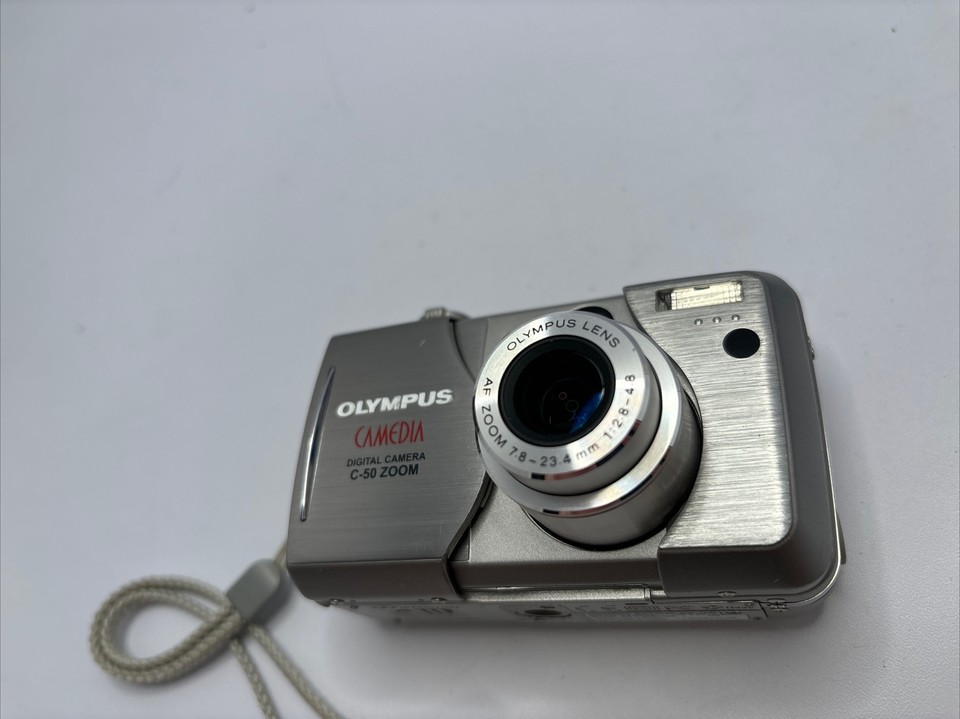 Olympus CAMEDIA C-50 Zoom 5.0MP Digital Camera - Silver - Read ...