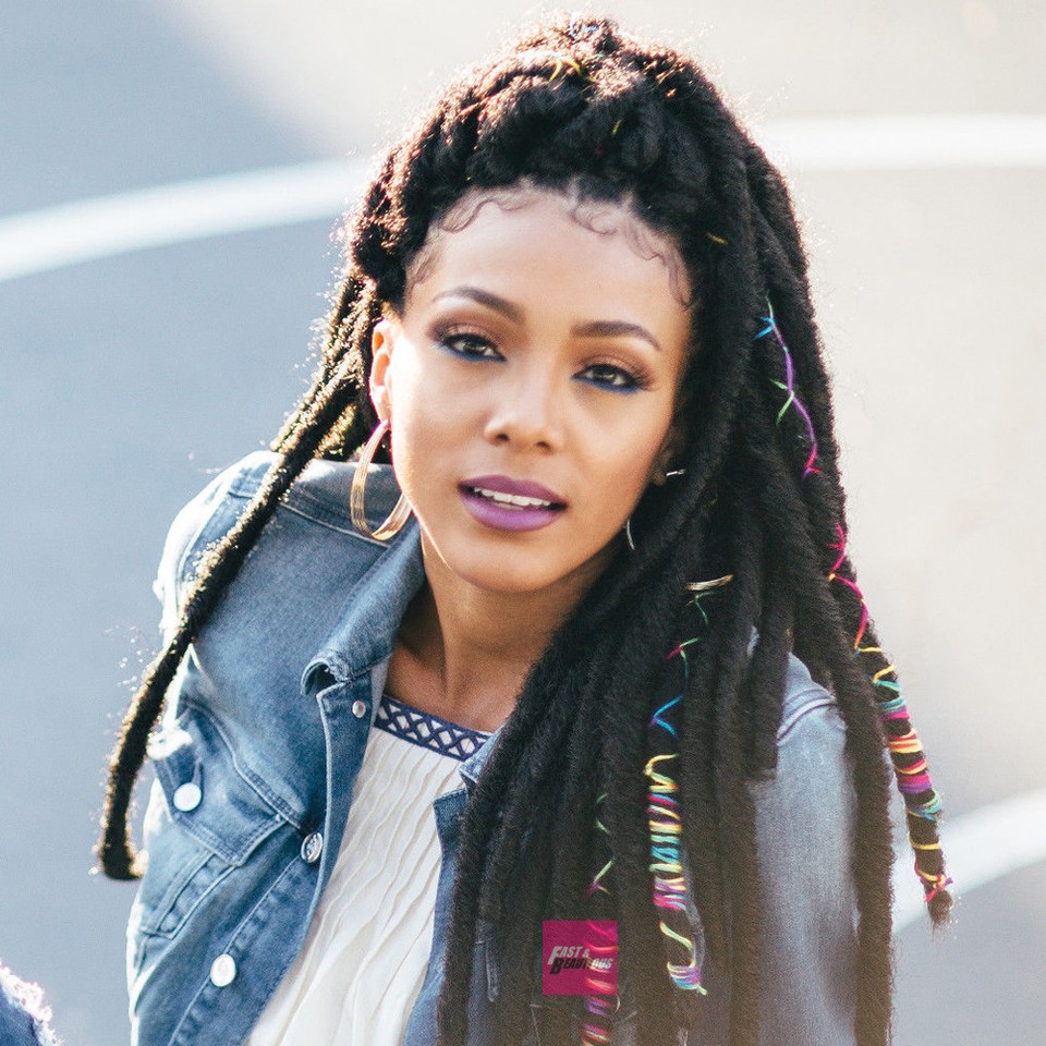 BAE LOCS 20" - BOBBI BOSS PRE LOOPED CROCHET LOCS WITH 2 ACCENT ...