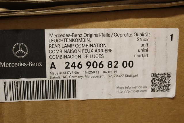 Mercedes-Benz B W246 Rear Right Side Panel Light A2469068200 Genuine ...