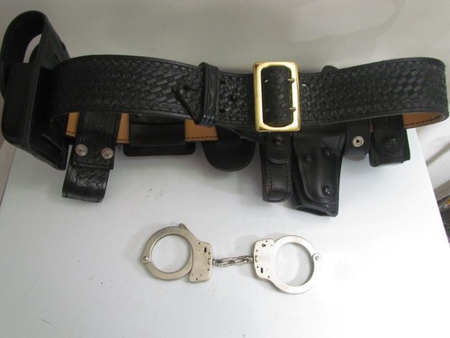 40” WAIST Leather Police/Security Duty Belt with many Accessories | eBay