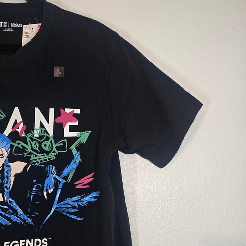 Uniqlo ARCANE League of Legend Men Large UT Graphic T-Shirt Black Short ...