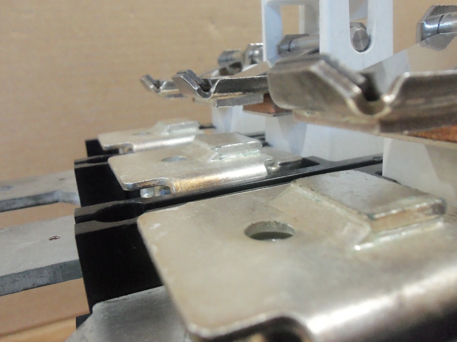 ABB EH700 715 Amp 600v 600HP size 5 Contactor 480v Coil EH700-*L | eBay