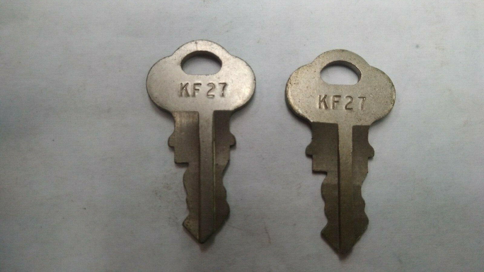 2 new vintage johnson evinrude ignition keys KF 27 | eBay