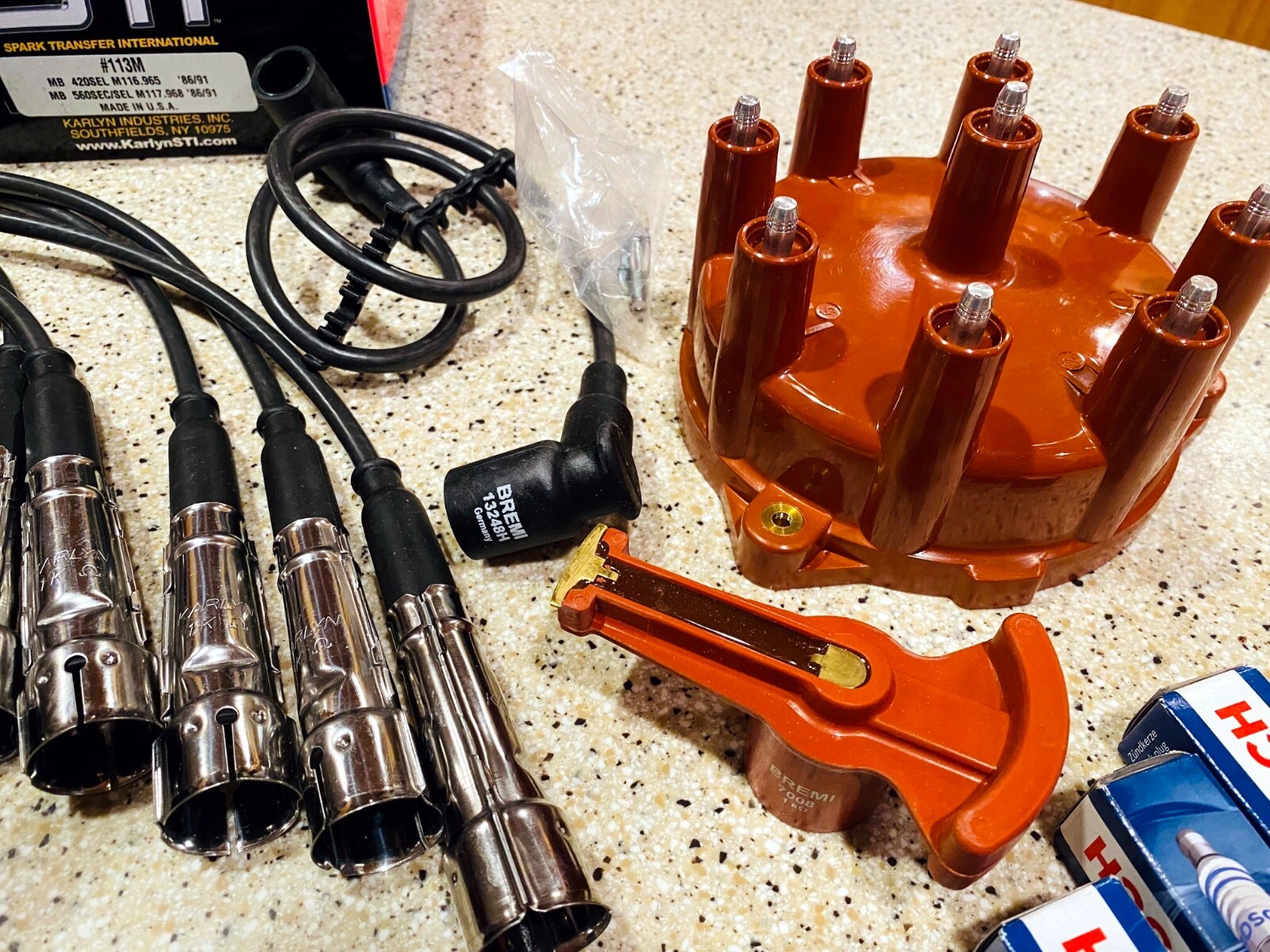 MERCEDES BENZ 560SL 560SEC SEL IGNITION TUNE UP KIT DISTRIBUTOR CAP ...