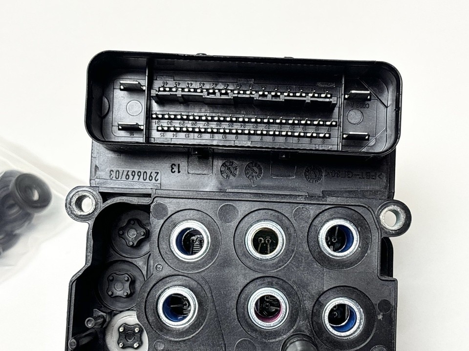 19207520/13580745 Genuine® GM Chevrolet Electronic Brake Control Module ...