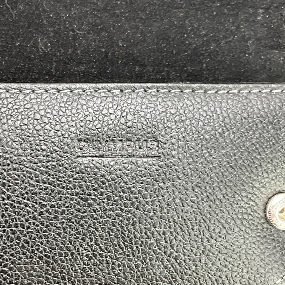 Olympus Digital Camera FE-280 8MP Silver With HD Case, 1 Gb Memory Card ...