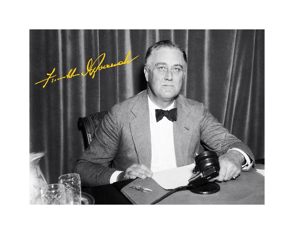 Franklin Delano Roosevelt 8x10 Signed photo print Fireside Chat at Desk ...