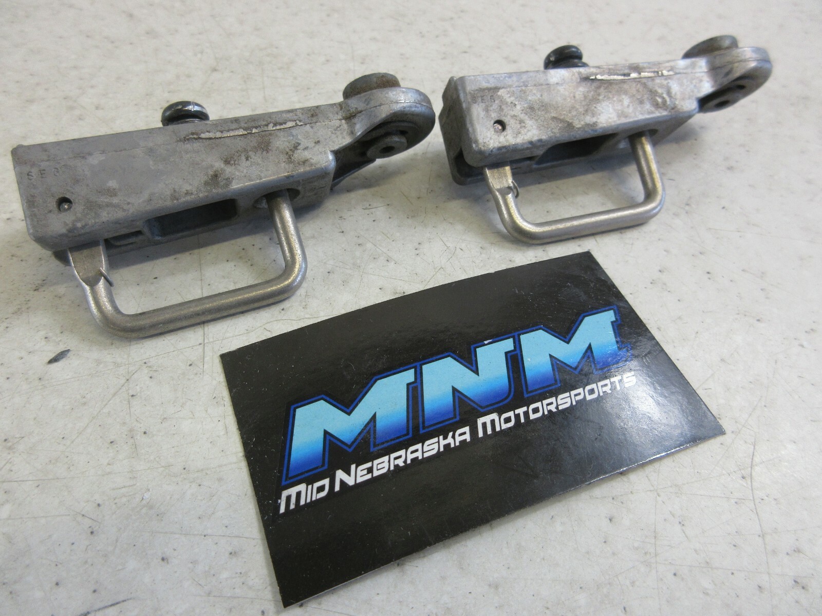 02-16 Honda GL1800 Goldwing GL 1800 Rear Saddlebag Trunk Mount Helmet ...