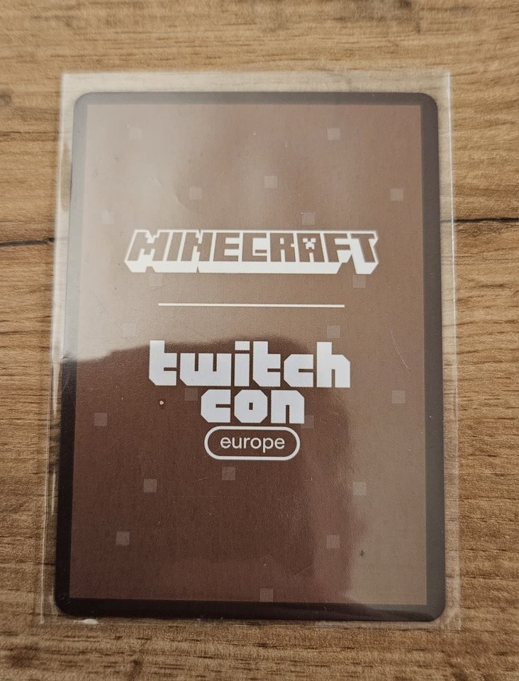 EXCLUSIVE Minecraft Twitch Con 2026 Crafter Cape (Download Code) | eBay