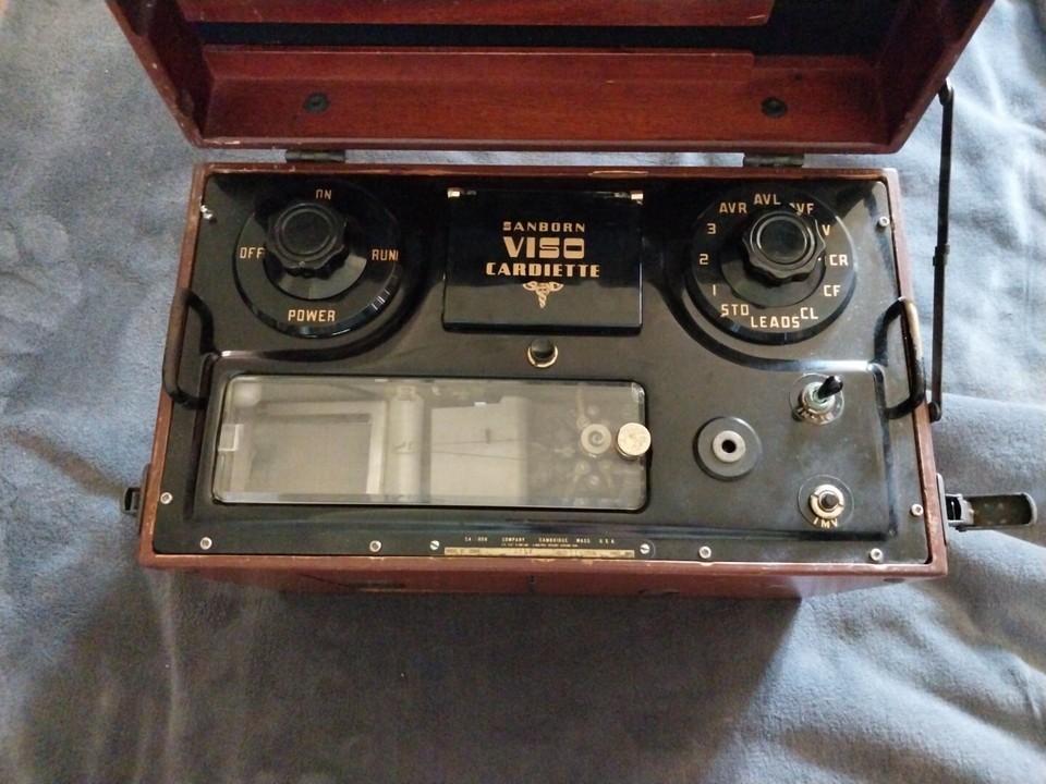Antique Medical Sanborn Portable EKG Machine With Interesting History ...