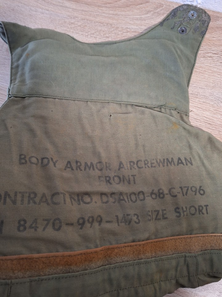 Body Armor Aircrewman Front USAF Uniform Ausrüstung Chicken Plate ...