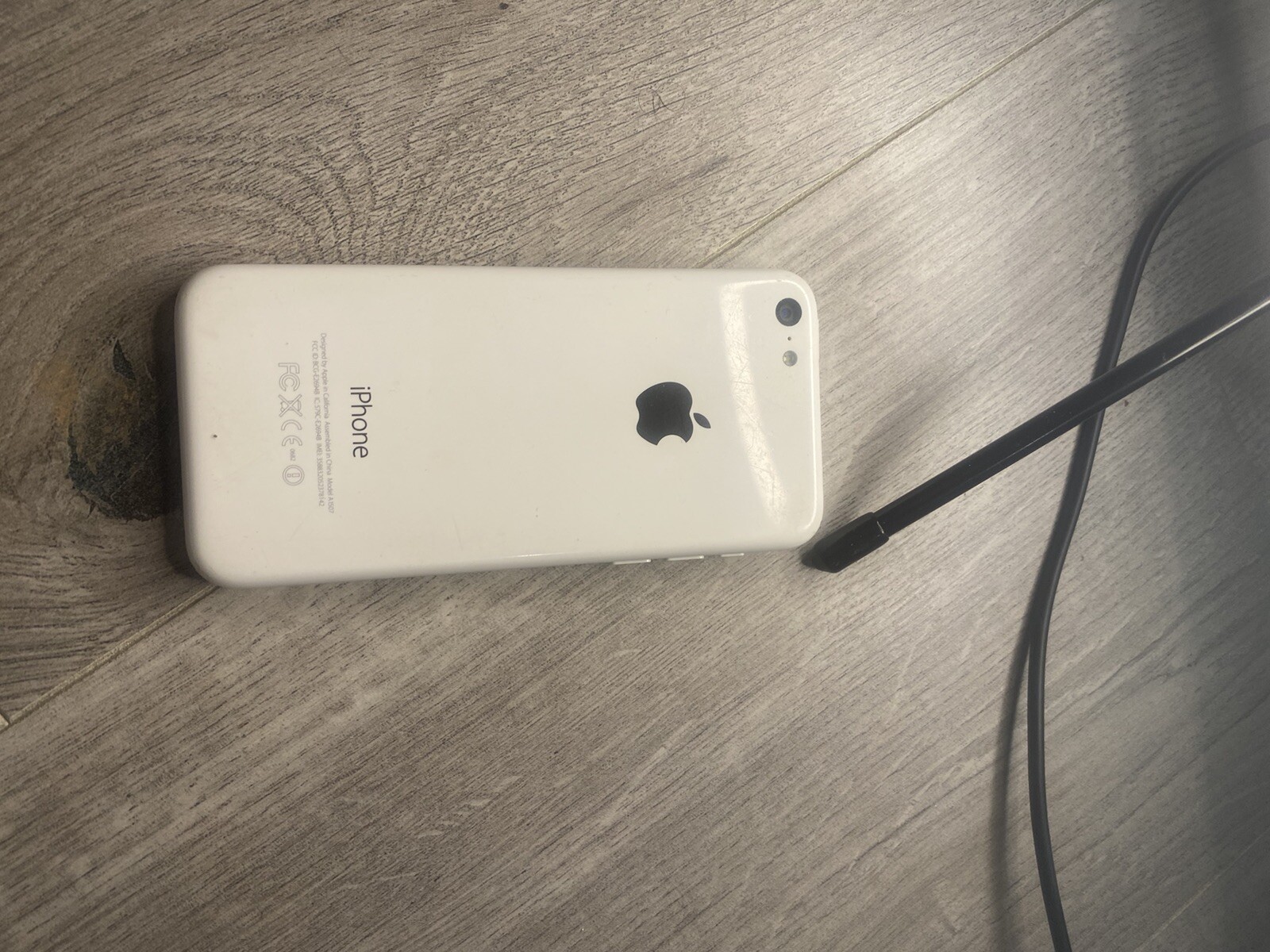 Apple+iPhone+5c+-+8GB+-+White+%28Unlocked%29+A1507+%28GSM%29 for sale ...