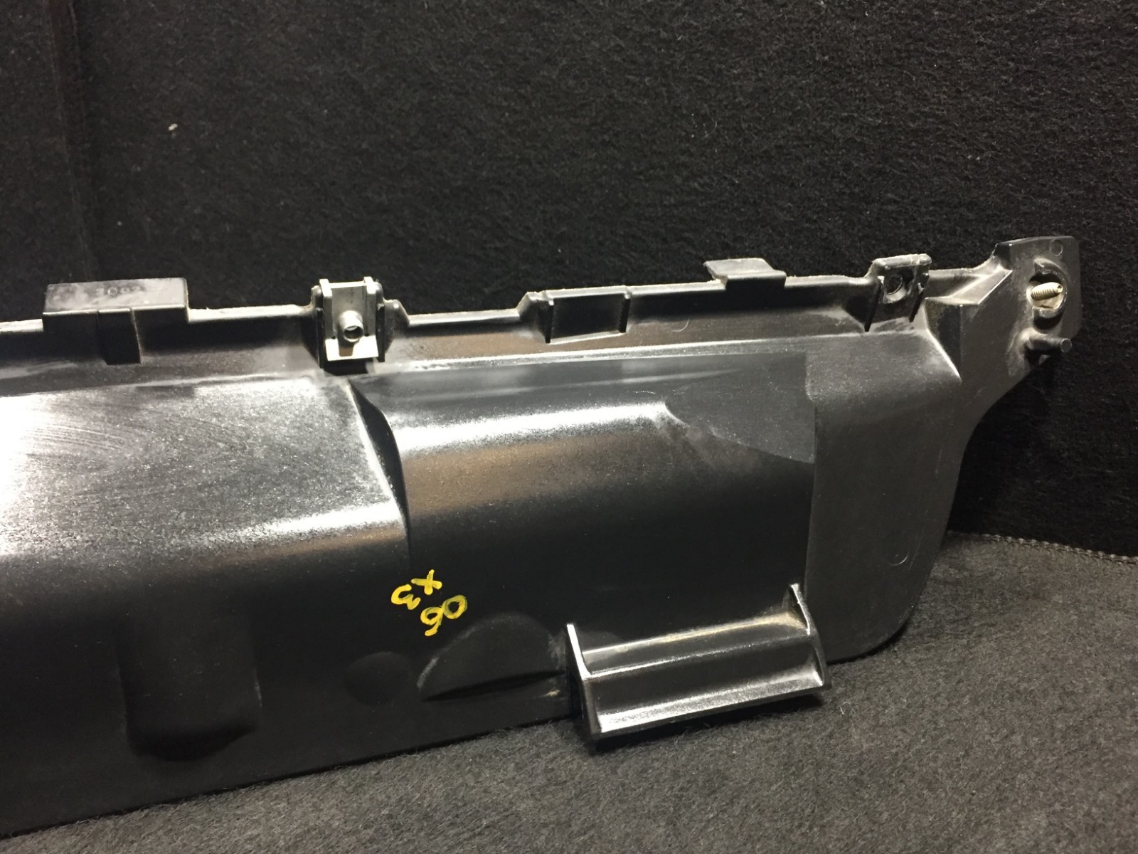 04 05 06 BMW X3 E83 3.0L FRONT COWL MICROFILTER HOUSING 3404357 OEM D34 ...